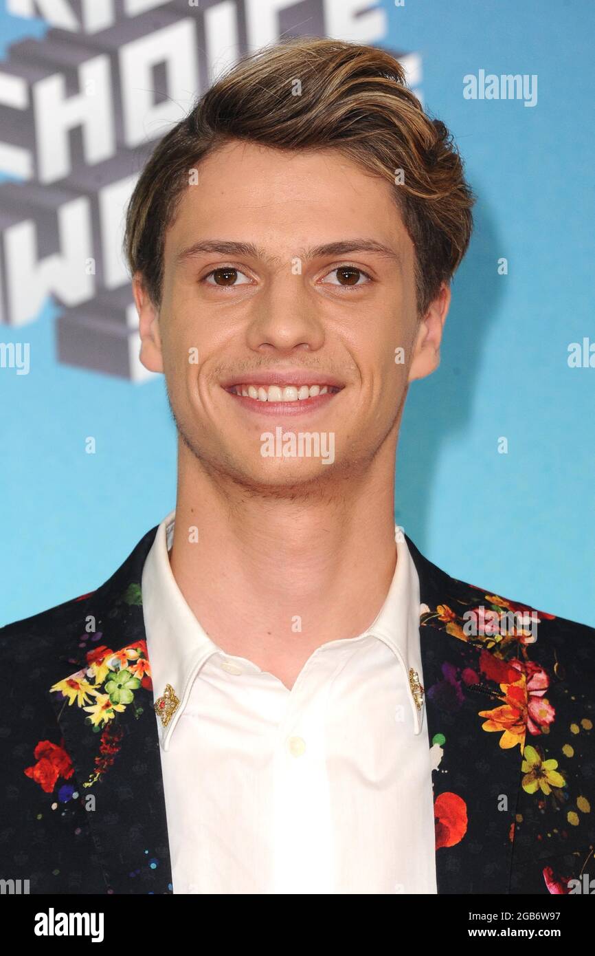 Jace norman kids choice awards hi-res stock photography and images - Alamy