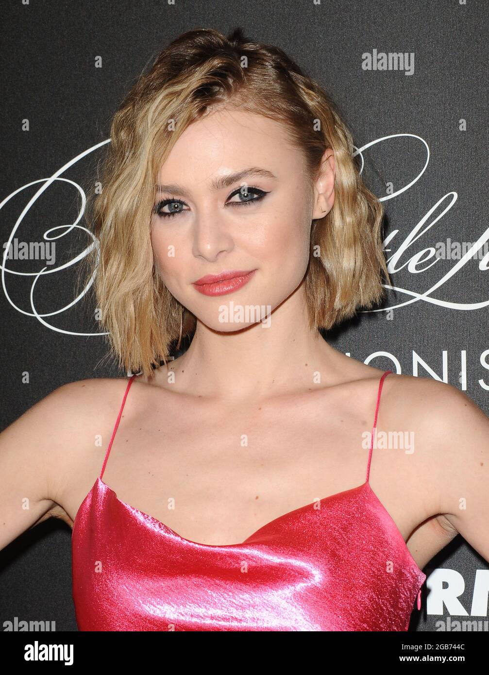 Hollywood - CA - 03/15/2019 Pretty Little Liars The Perfectionists ...