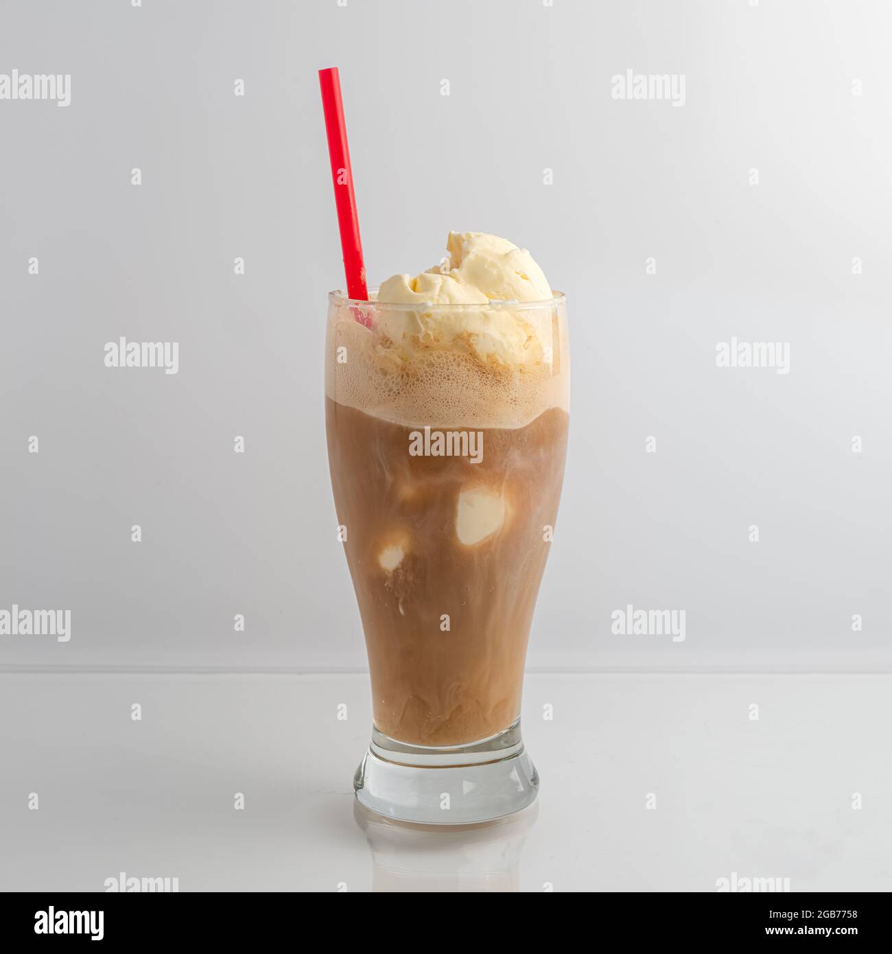 Soda fountain hi-res stock photography and images - Alamy