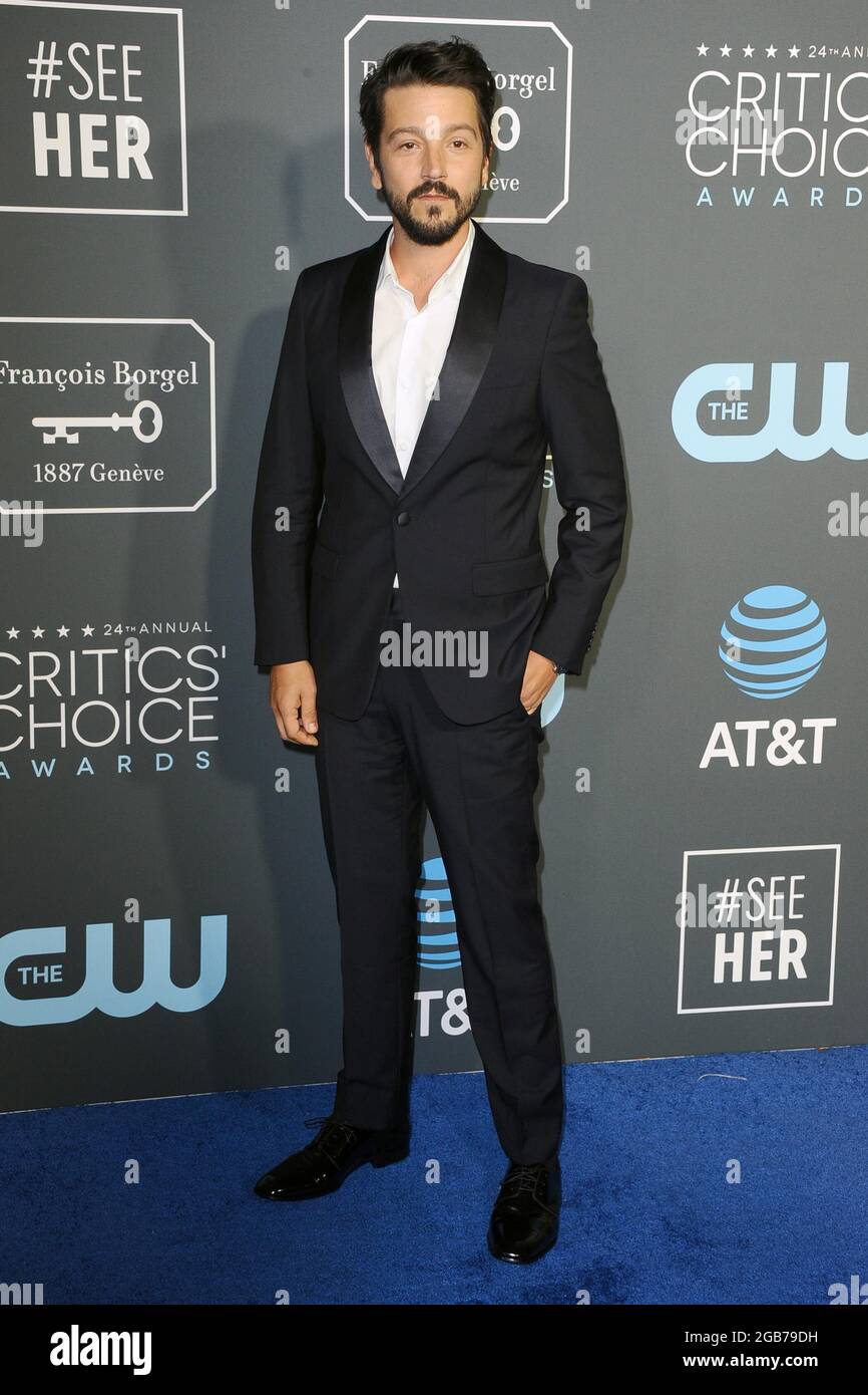 Santa Monica - CA -20190113 - The 24th Annual Critics' Choice Awardsat Barker Hangar -PICTURED ...