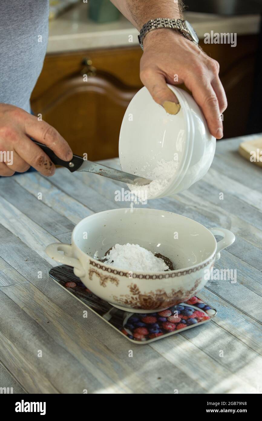Step-by-step process of making chocolates from dark chocolate and ...