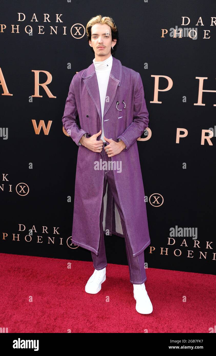 Hollywood - CA - 06/04/2019 Dark Phoenix Los Angeles Premiere -PICTURED: Kodi Smit-McPhee Sara ...