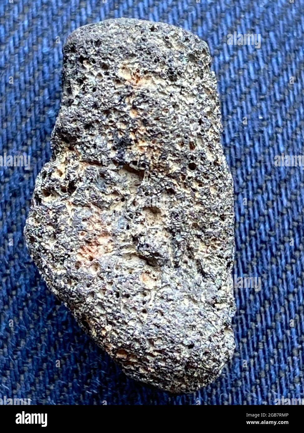 black lava rock pumice stone, lava rock is lightweight as blown from ...