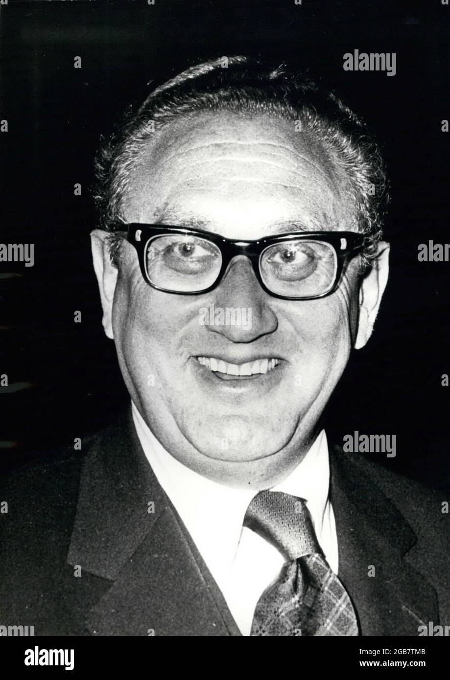 Jan 1973 - Paris, France - Dr. HENRY KISSINGER, President Nixon's ...