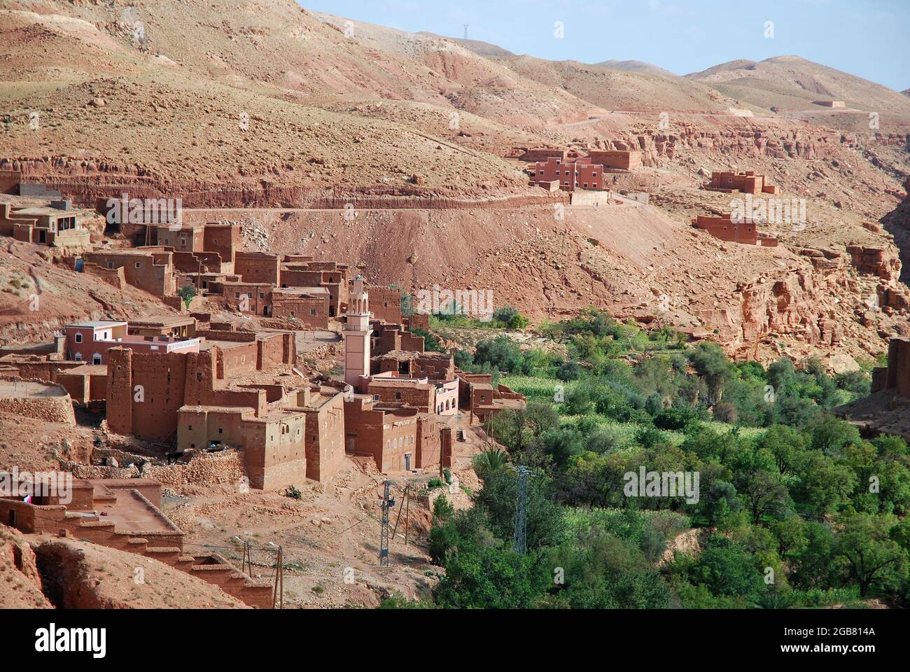 Sahara kasbah hi-res stock photography and images - Alamy
