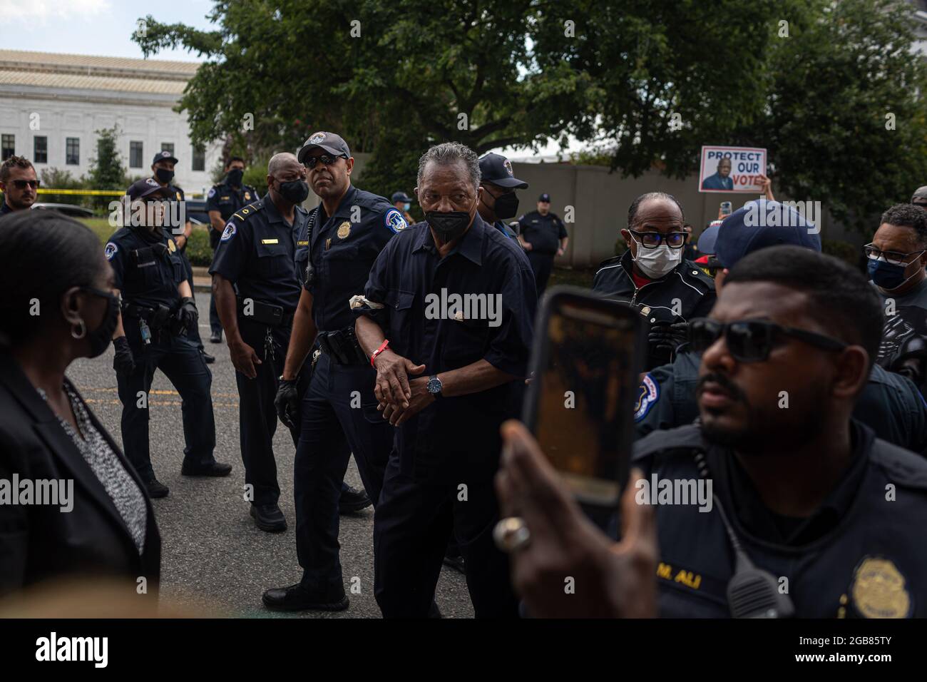 Jesse hart hi-res stock photography and images - Alamy