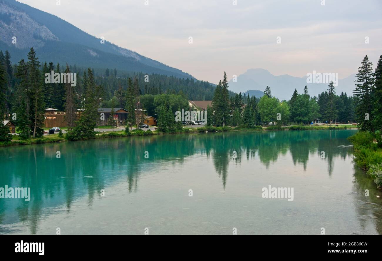 Green grass of banff hi-res stock photography and images - Alamy