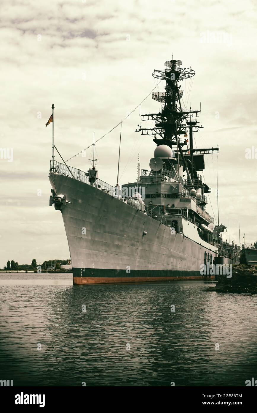 German destroyer in Wilhelmshaven harbor with grunge style Stock Photo ...