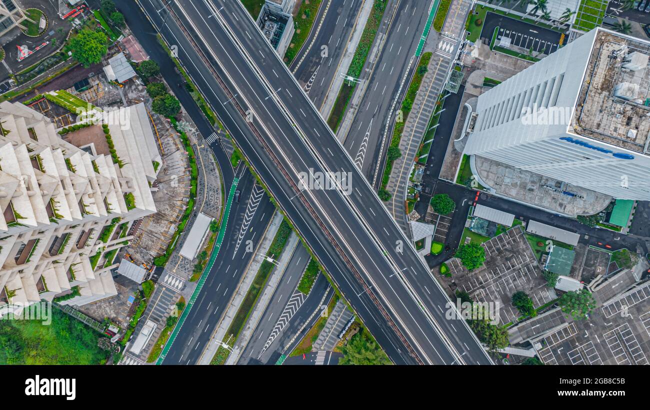 3 way intersection hi-res stock photography and images - Alamy