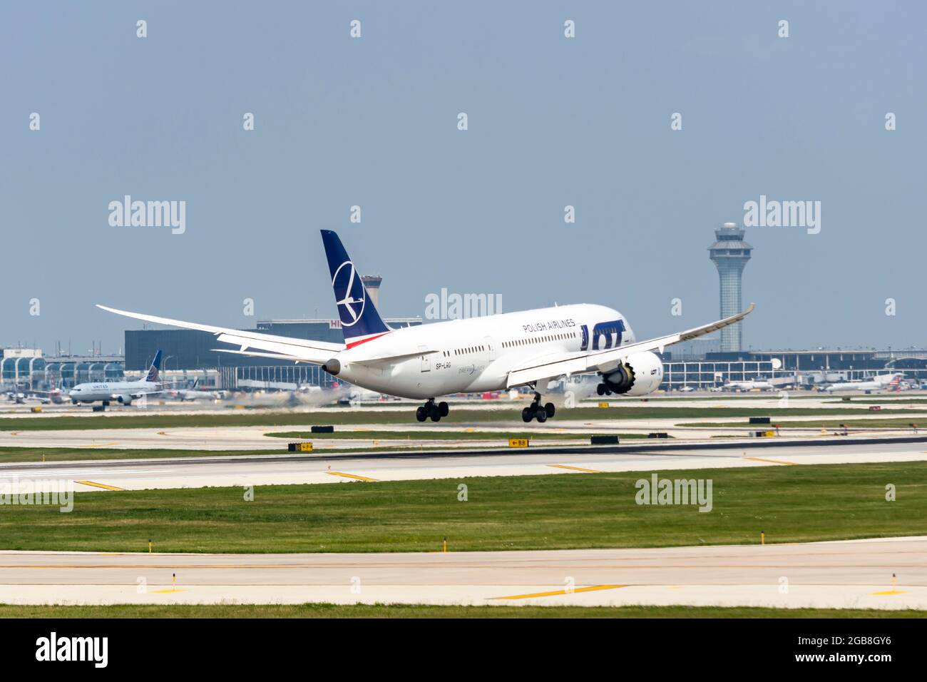 Chicago, IL, United States - August 1, 2021: LOT Polish Airlines Boeing ...