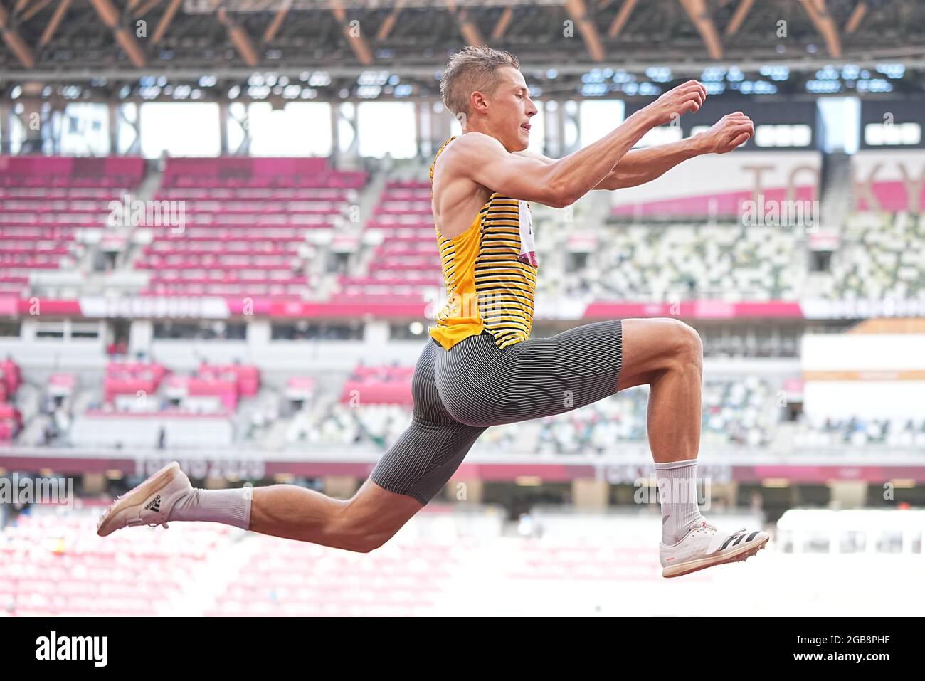 Tokyo, Japan. 03rd Aug, 2021. Athletics: Olympics, men, triple jump ...