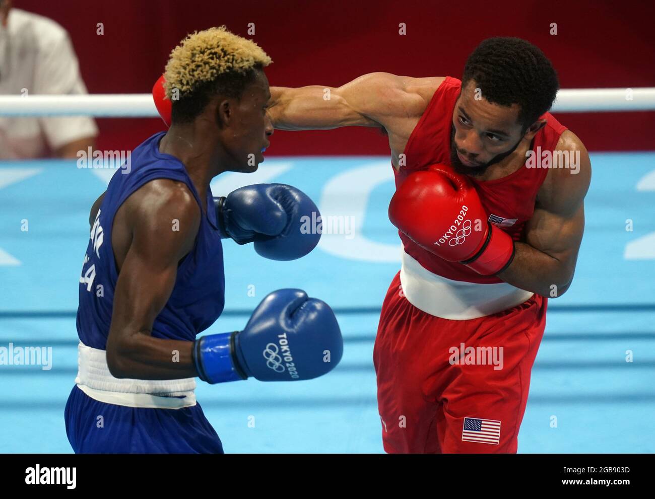 Duke Ragan (right) of the USA and Samuel Takyi of Ghana during the Men ...