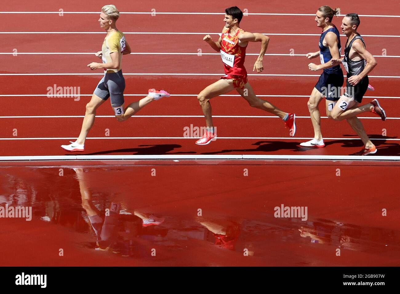 Tokyo, Japan. 03rd Aug, 2021. Athletics: Olympics, 1500 m, men, heats ...