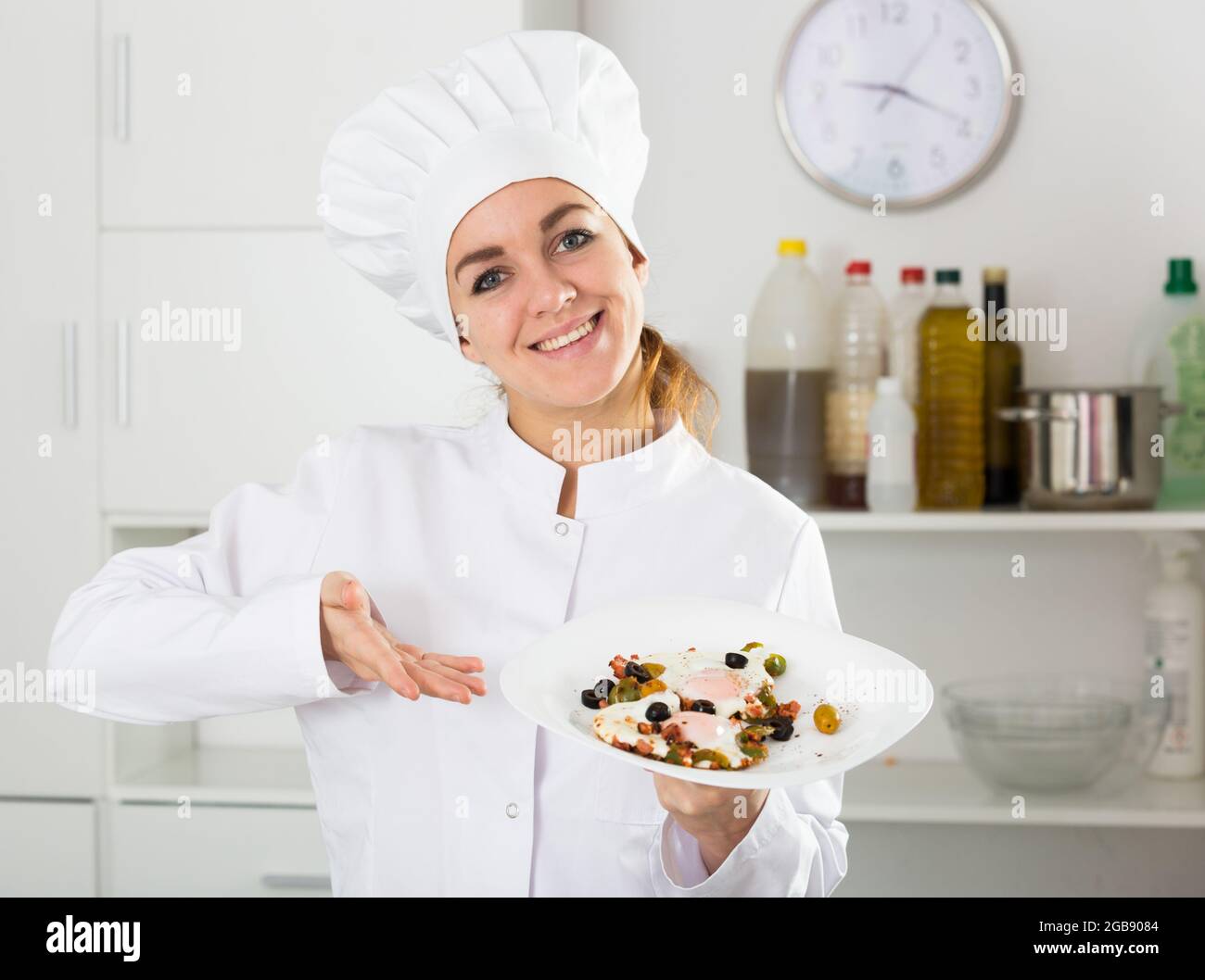 Cafe cooker hi-res stock photography and images - Alamy
