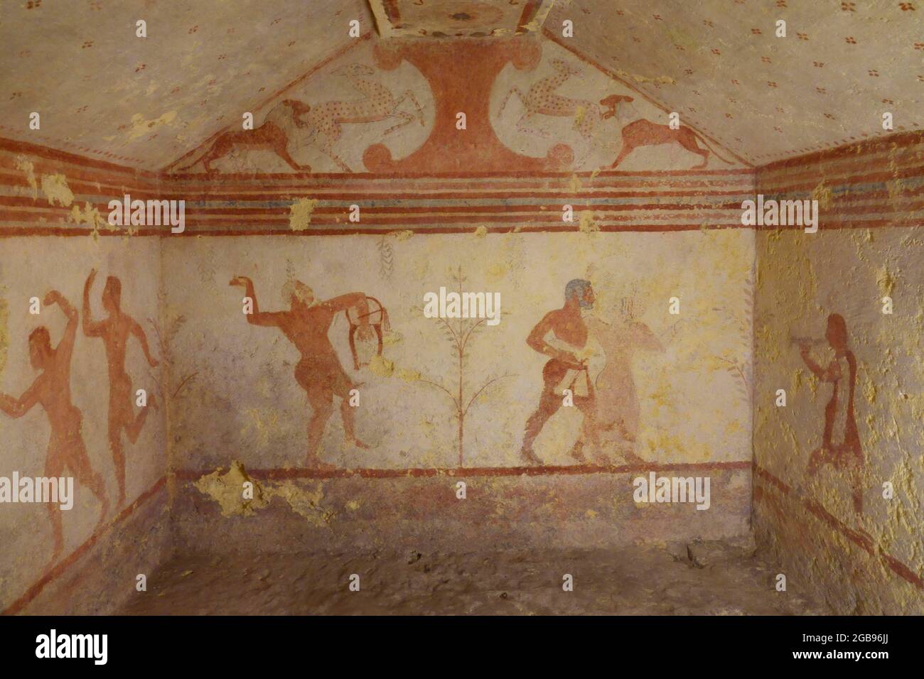 Tomb of the bacchants hi-res stock photography and images - Alamy