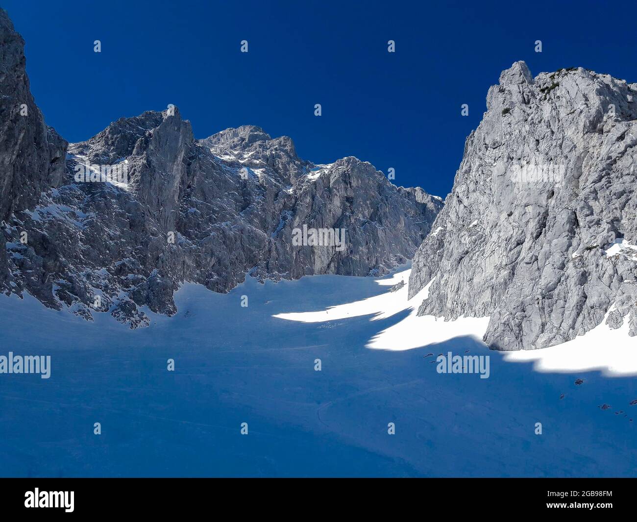 Germany's longest ski run through the unprepared Dammkar, Mittenwald ...