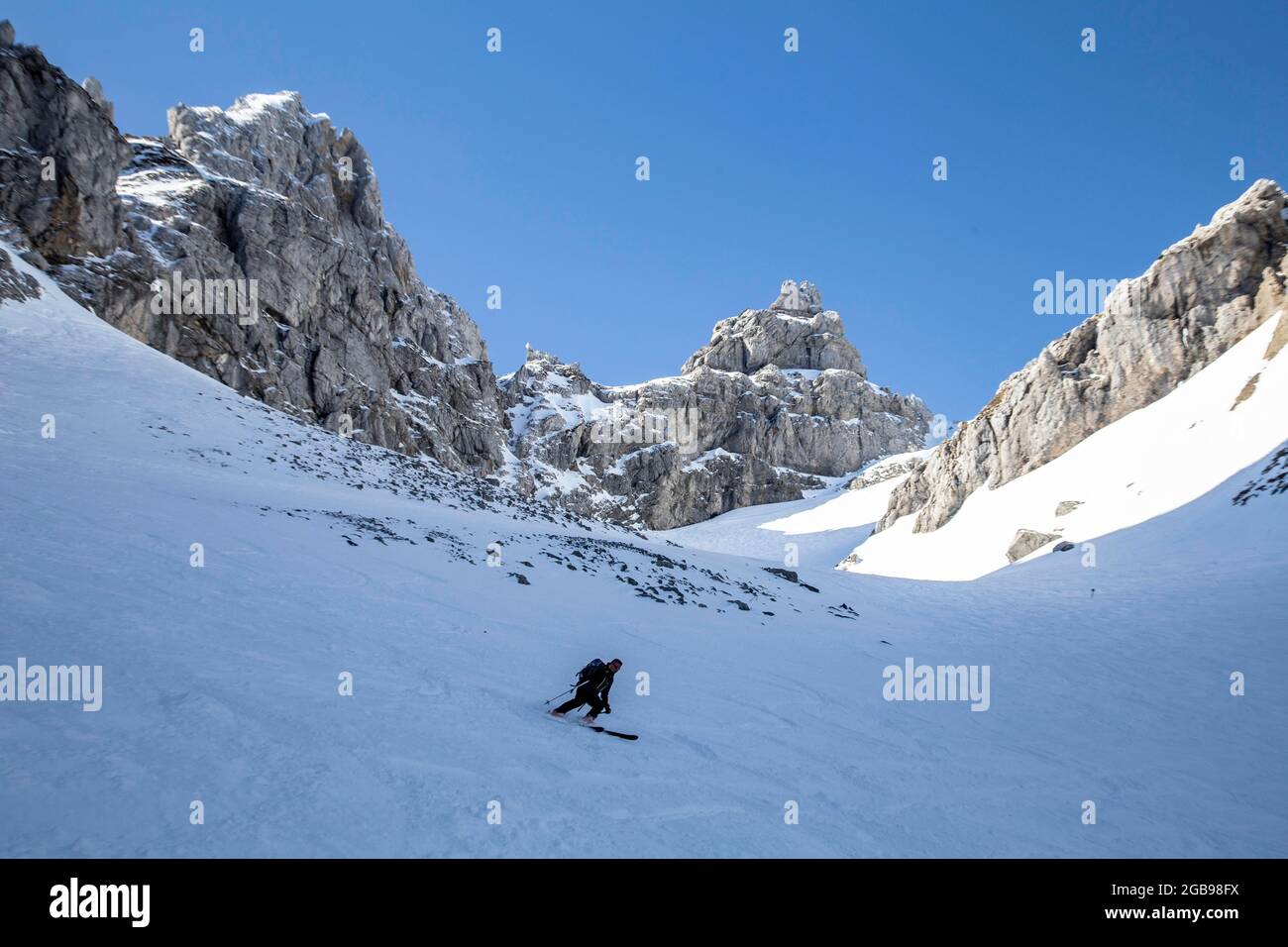 Germany's longest ski run through the unprepared Dammkar, Mittenwald ...