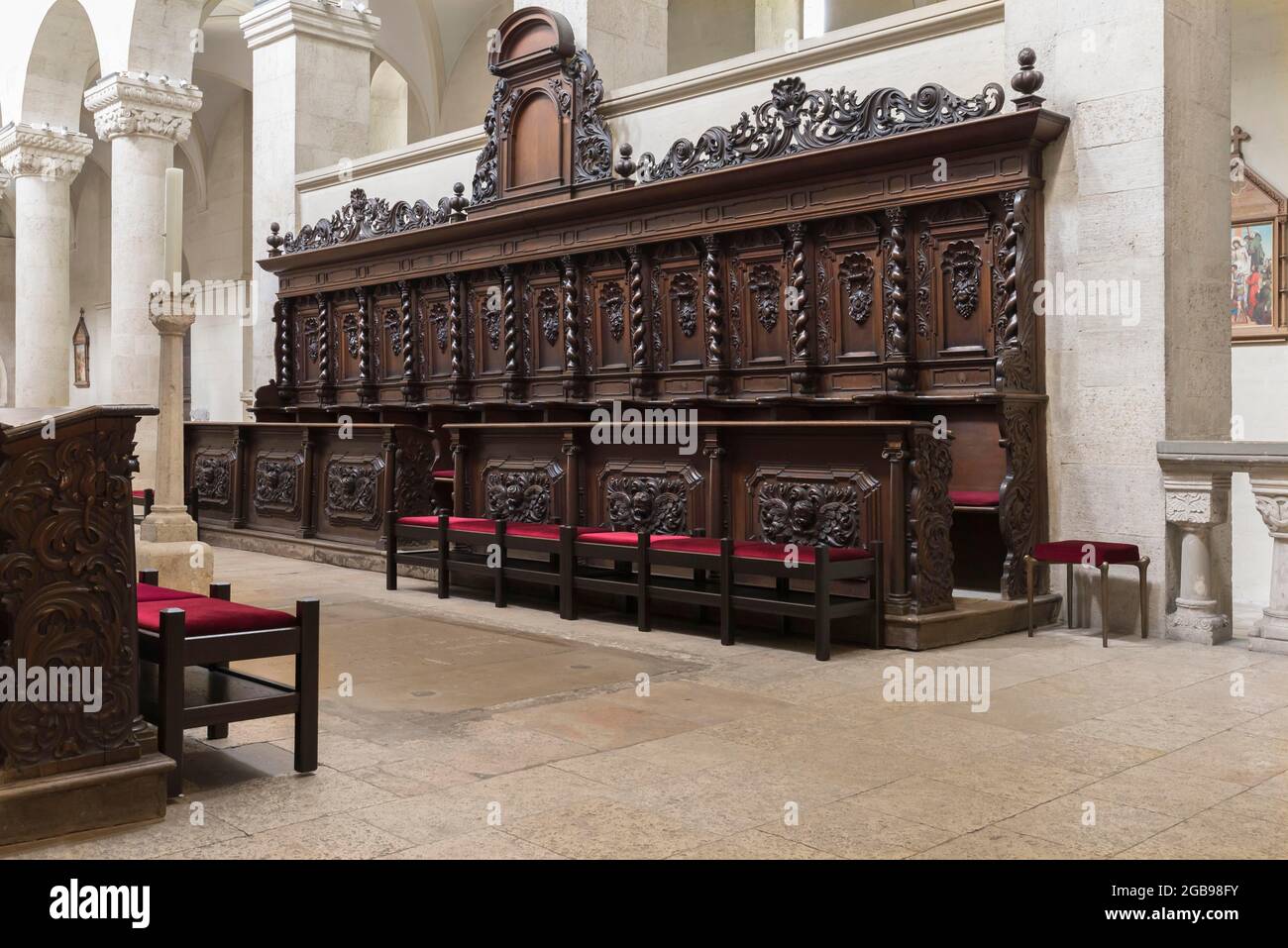 Choir stall seat hi-res stock photography and images - Alamy