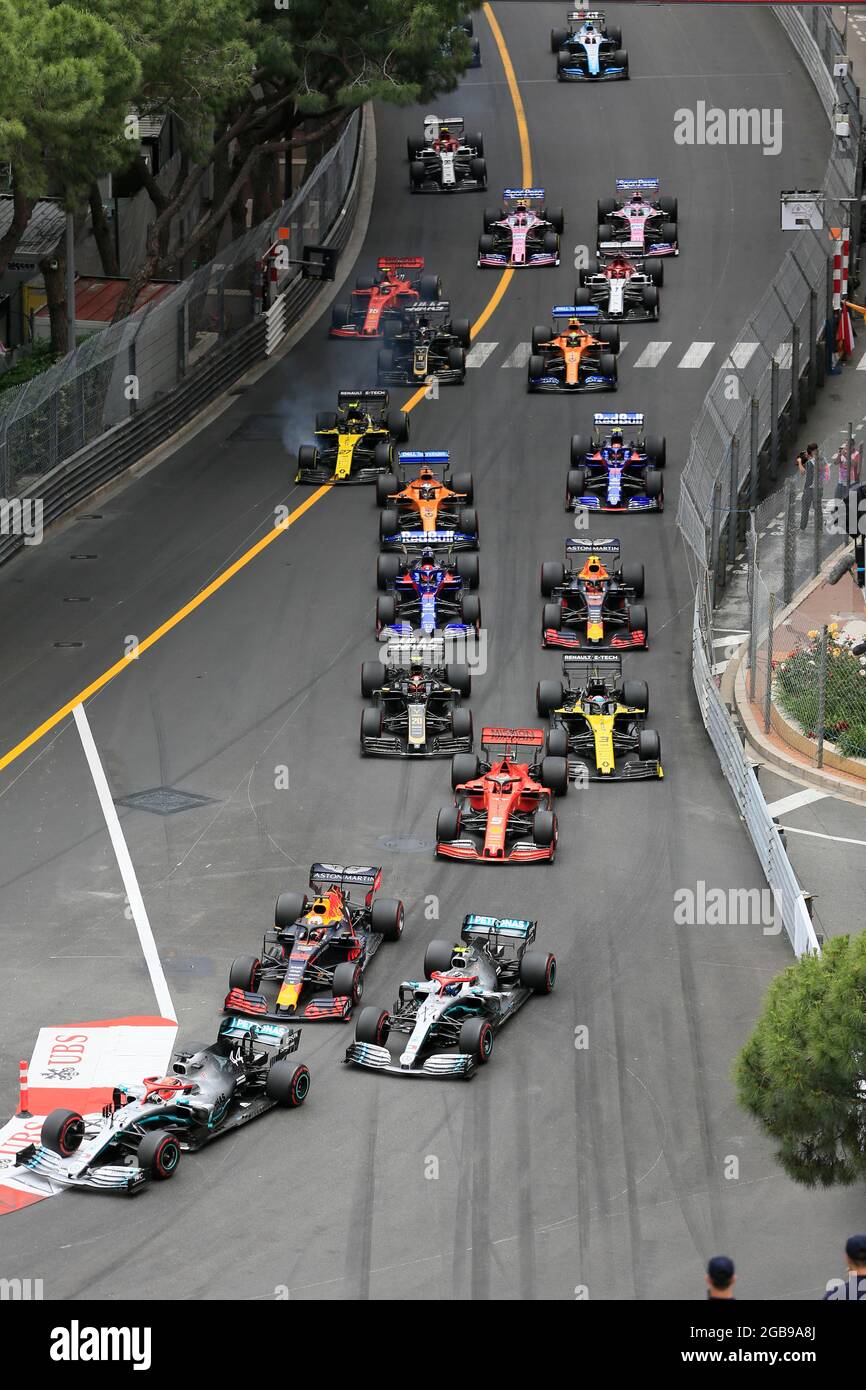 Straight curve hi-res stock photography and images - Alamy