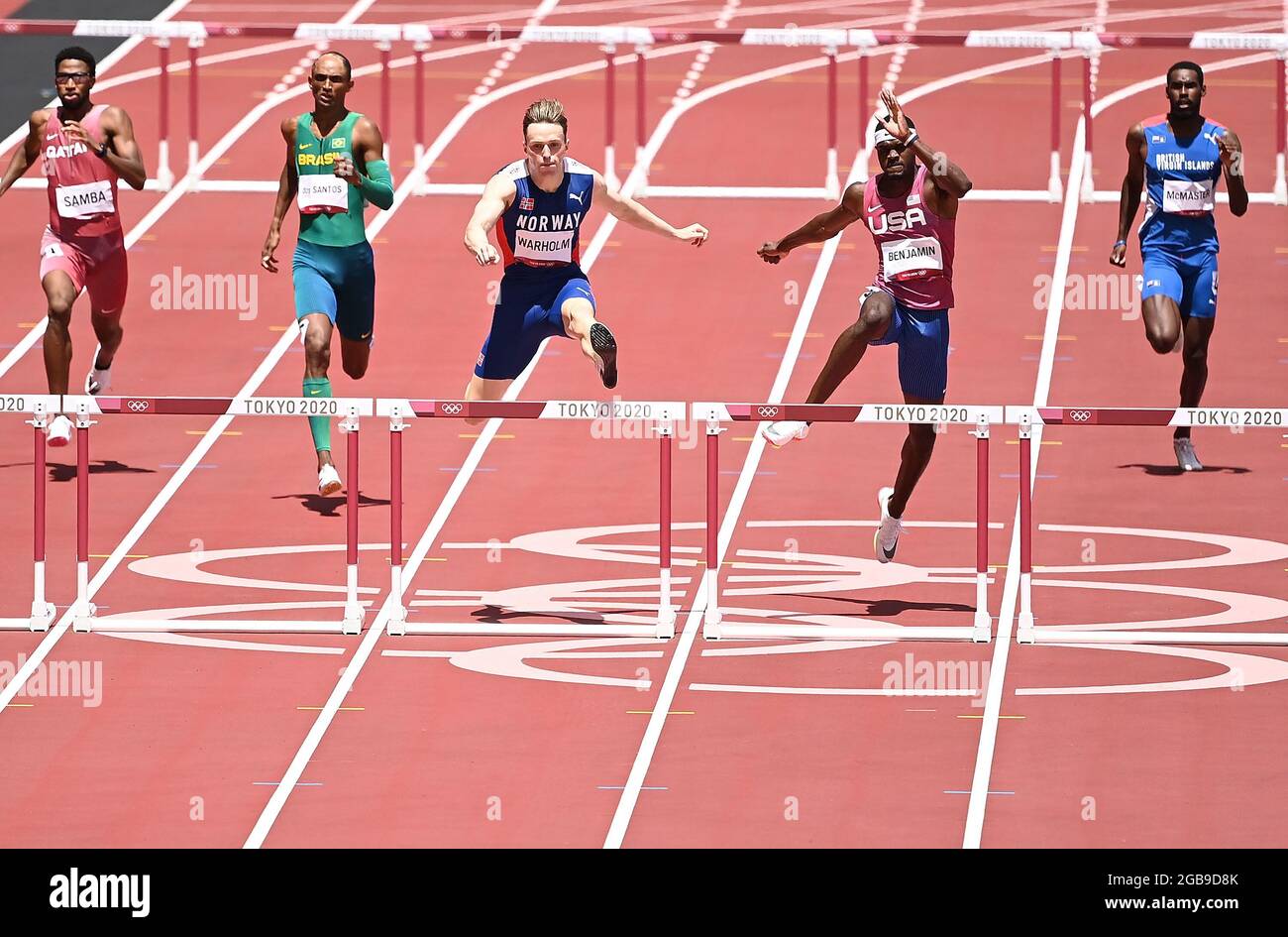 Tokyo, Japan. 3rd Aug, 2021. Athletes compete during the Men's 400m ...