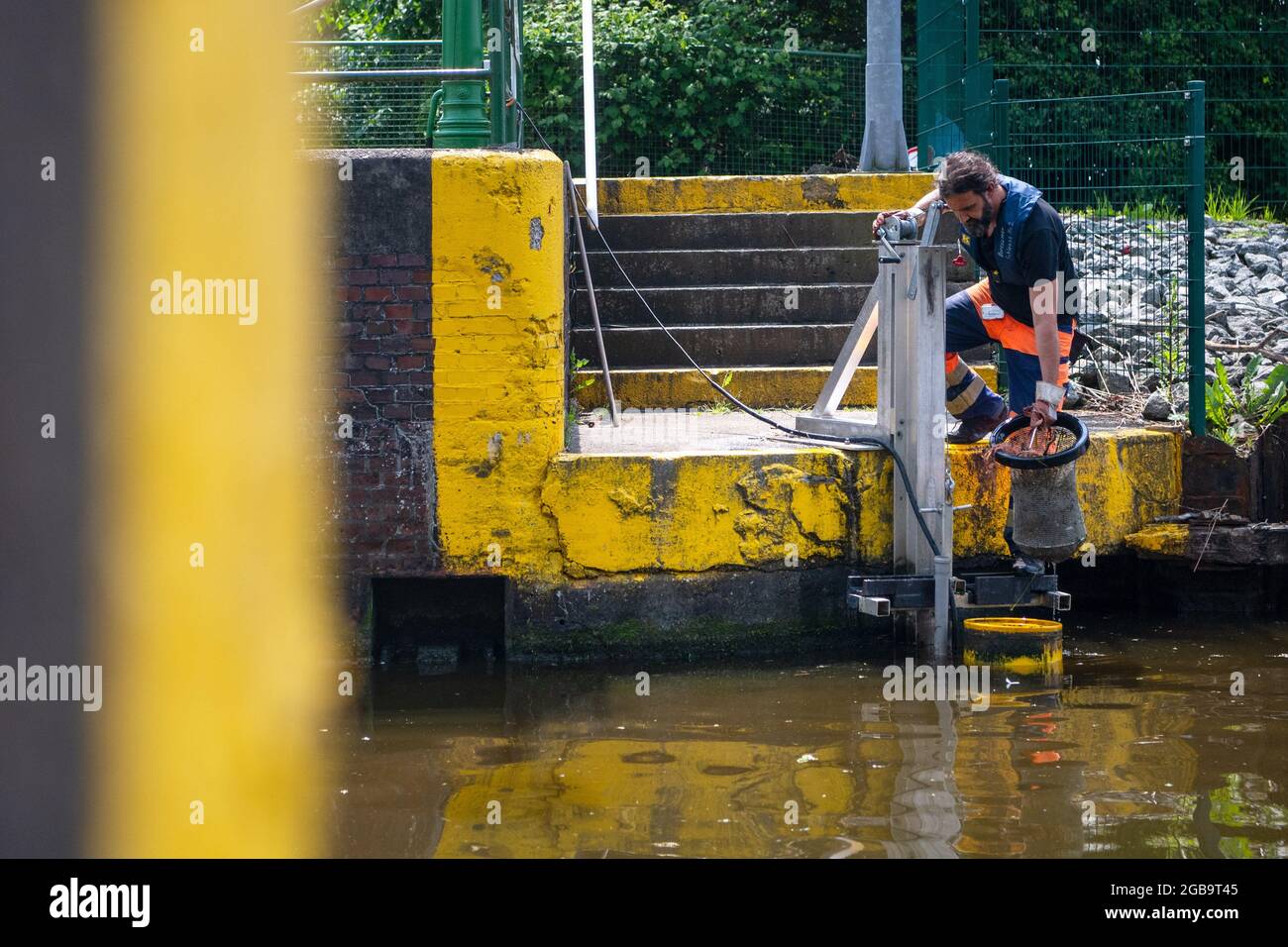 09 June 2021, Lower Saxony, Emden: Björn Fuhlendorf, NPorts employee ...