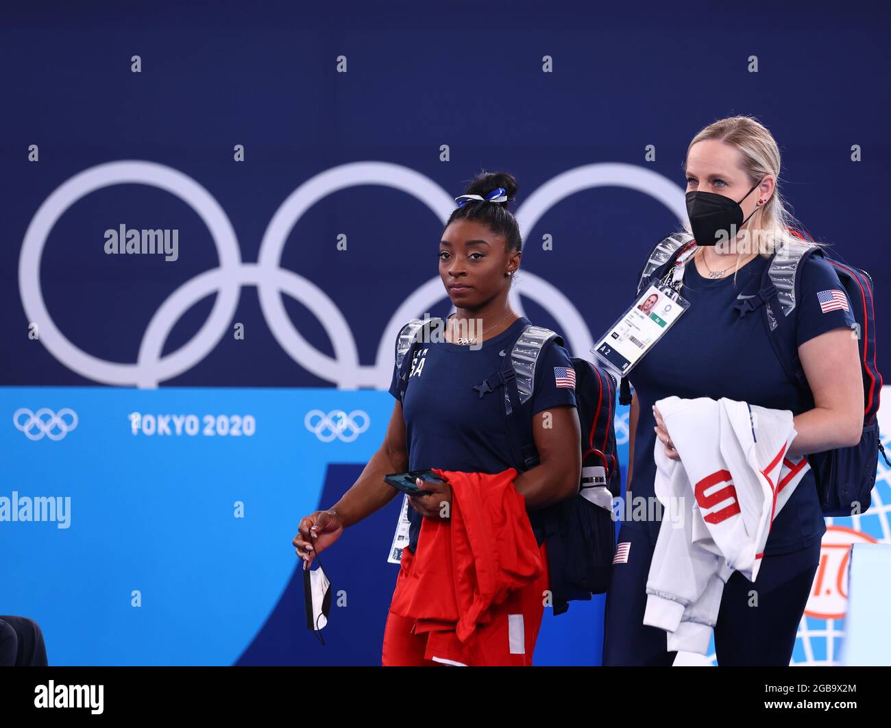 Gymnastics coach tokyo hi-res stock photography and images - Alamy