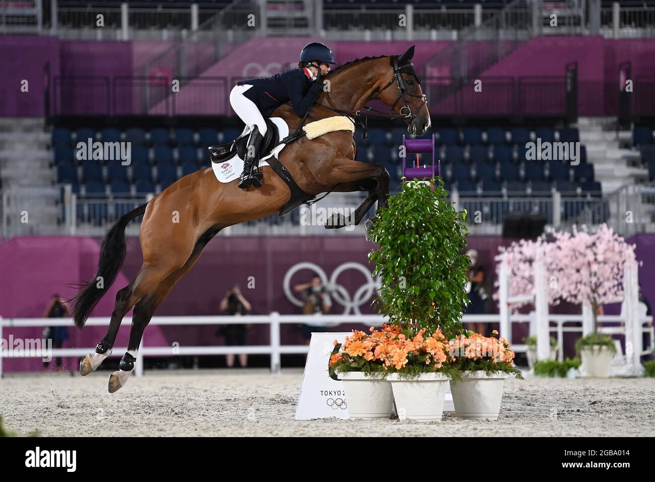 Laura collett tokyo hi-res stock photography and images - Alamy