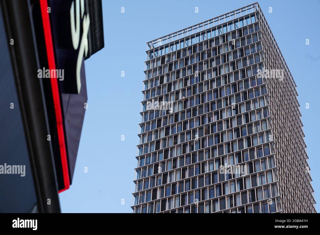 Free-solo climber George King climbs the Stratosphere Tower building, a ...