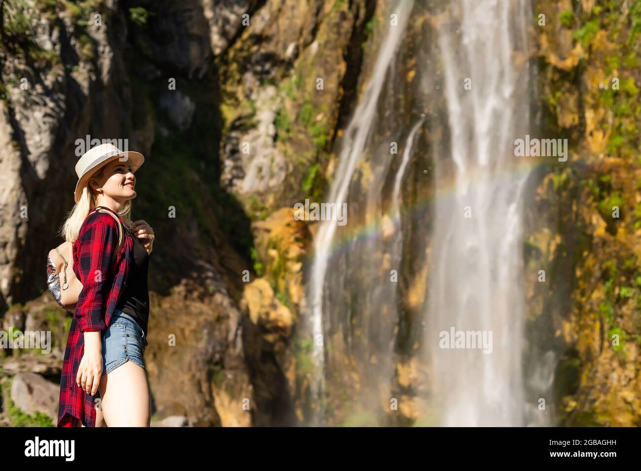 Grunas waterfall thethi national park hi-res stock photography and ...