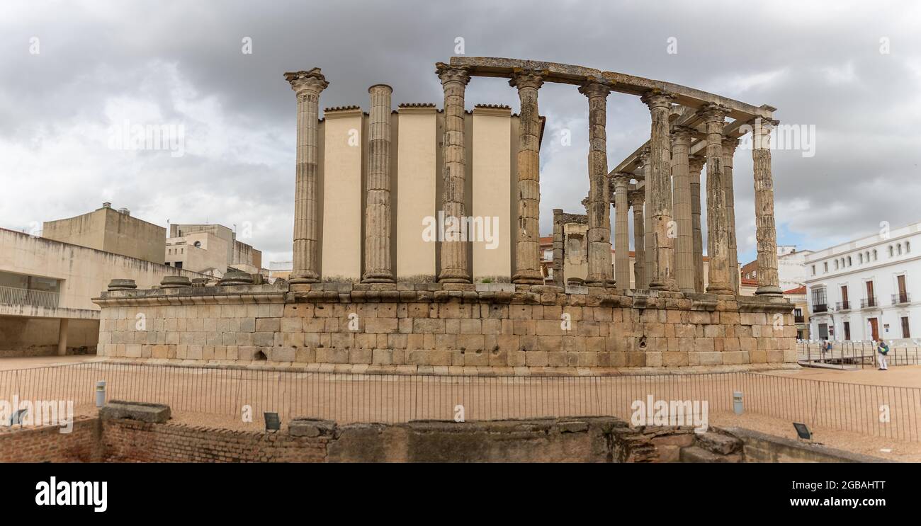 Mérida / Spain - 05 12 2021: Full panoramic view at the roman ruin ...