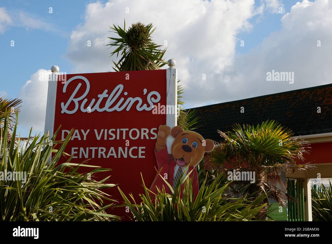 Butlins sign seen in Bognor Regis Stock Photo - Alamy