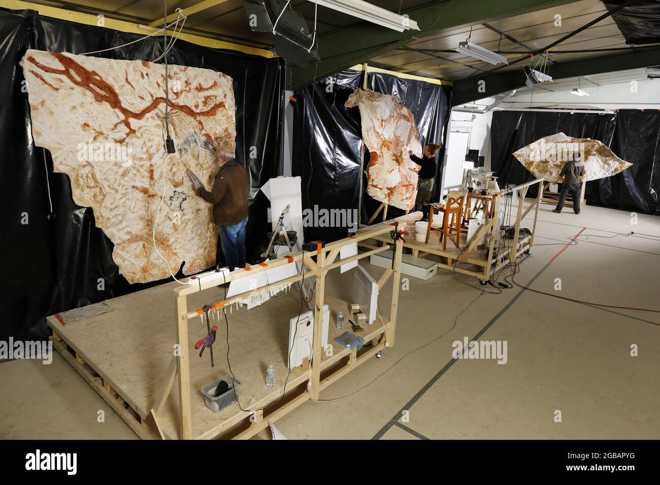 The Prehistorian and Plastician Gilles Tosello is responsible for ...