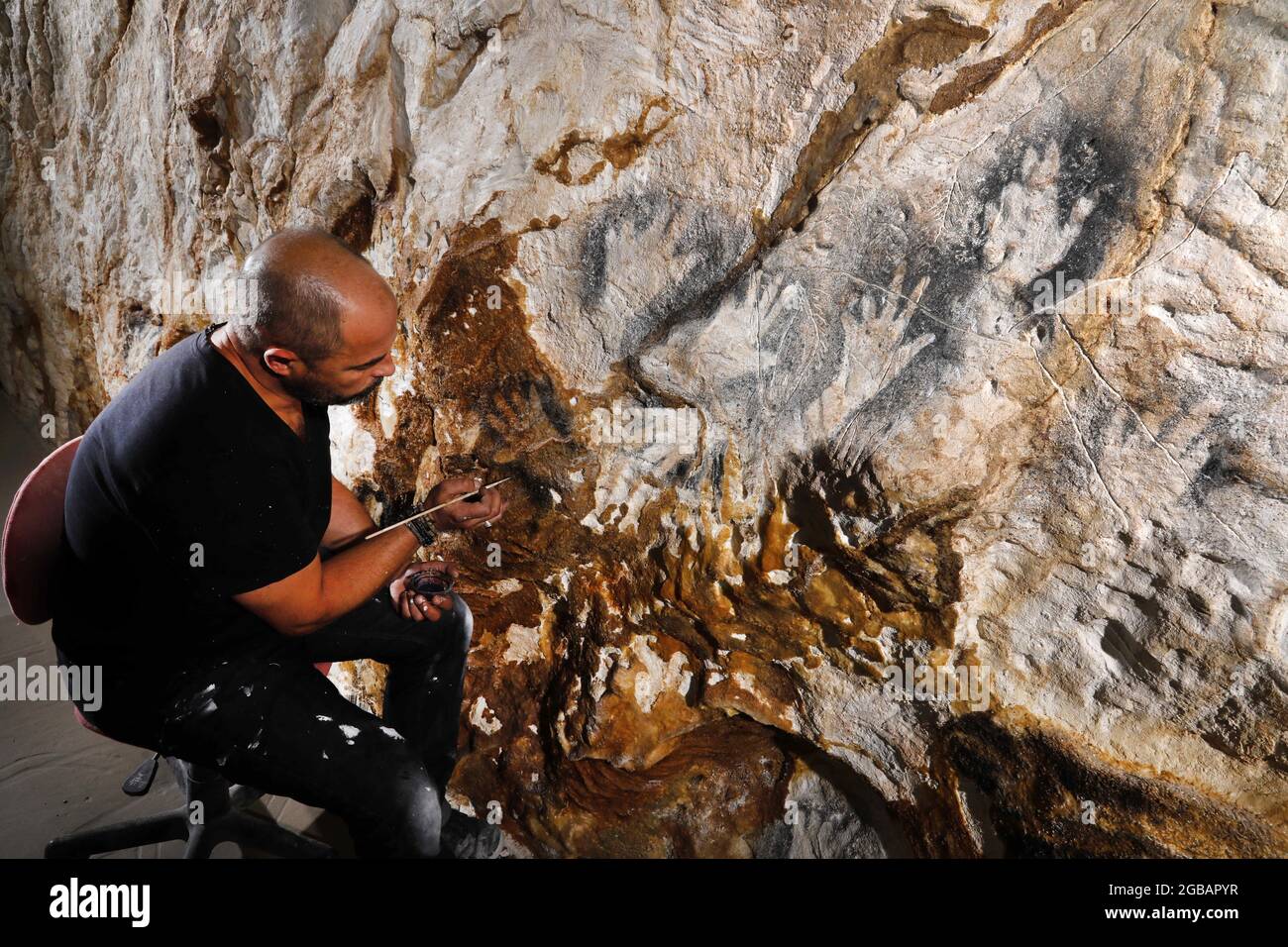 The Cosquer cave is an archeological treasure submerged in the creek of ...