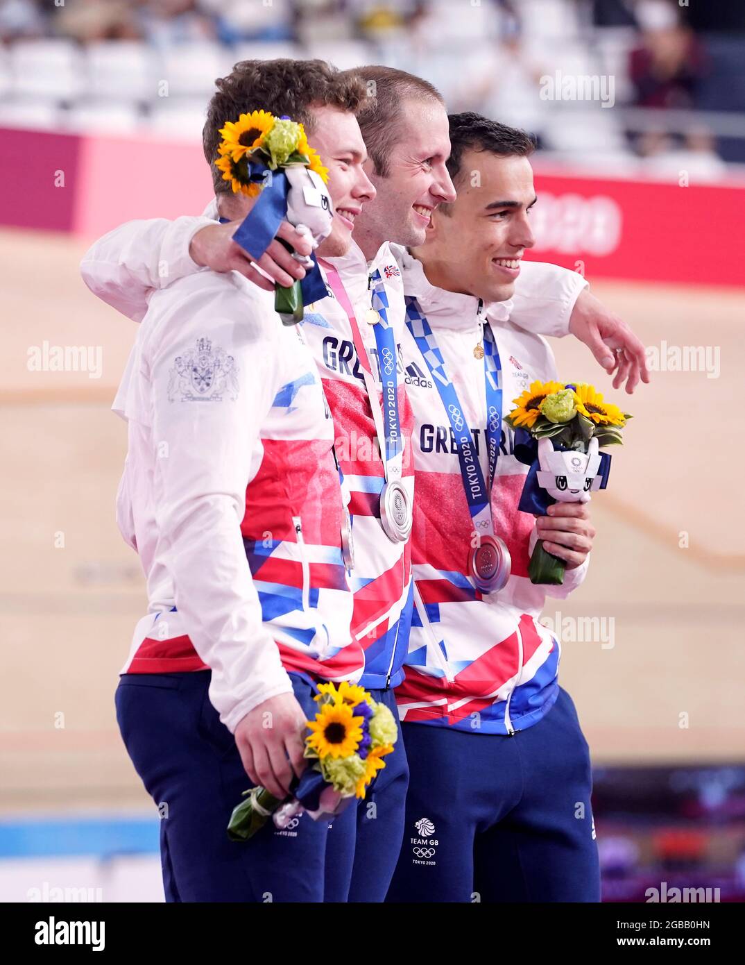 Great Britain's Jack Carlin, Ryan Owens and Jason Kenny with their ...
