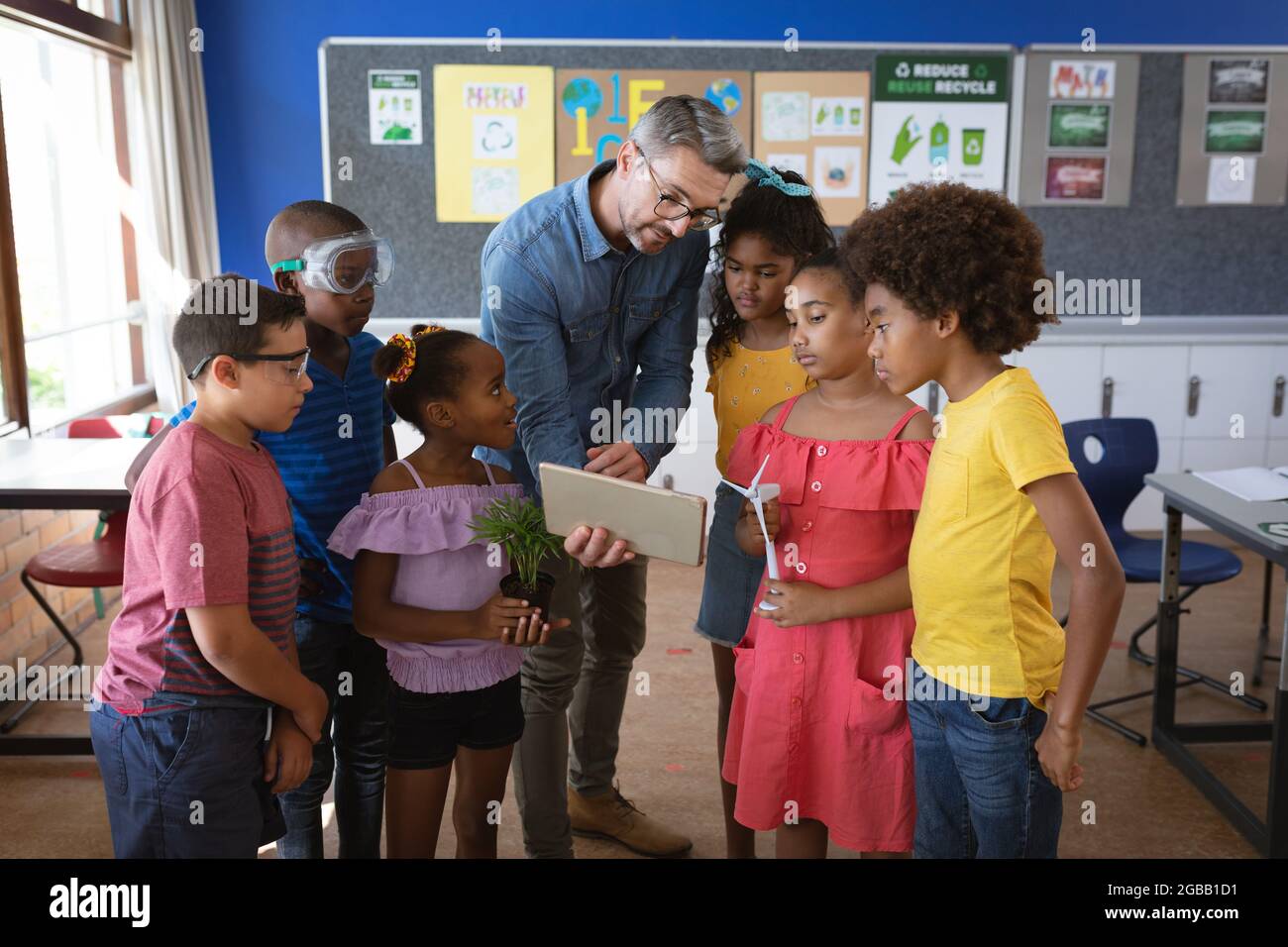 Digital learning environment hi-res stock photography and images - Alamy