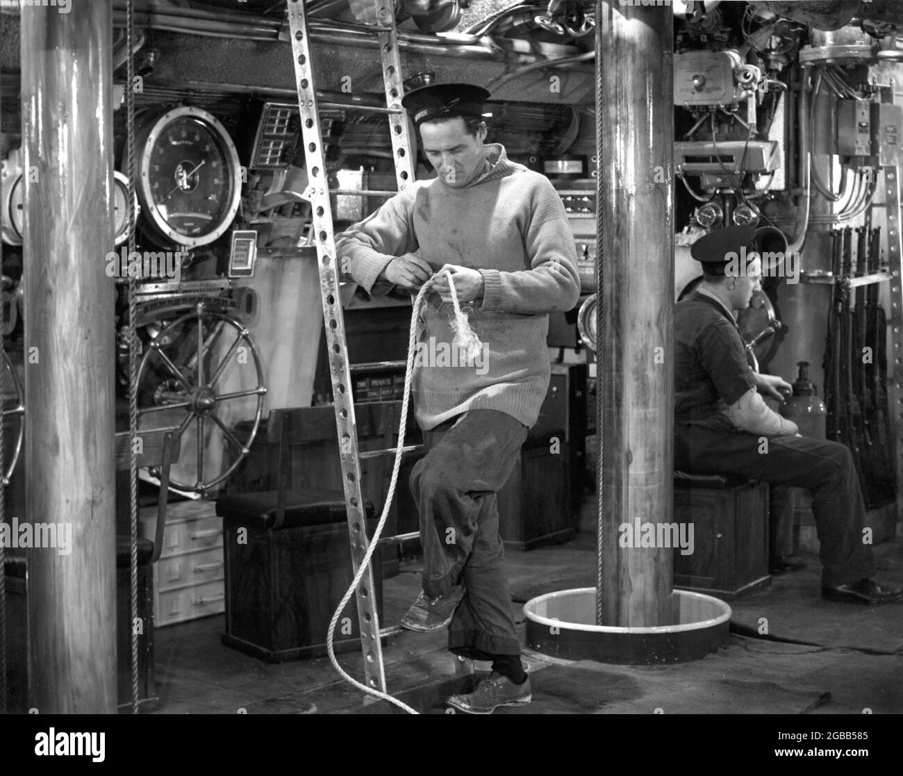 Submarine Interior in Wartime Documentary CLOSE QUARTERS aka UNDERSEA RAIDER (in US) 1943 ...