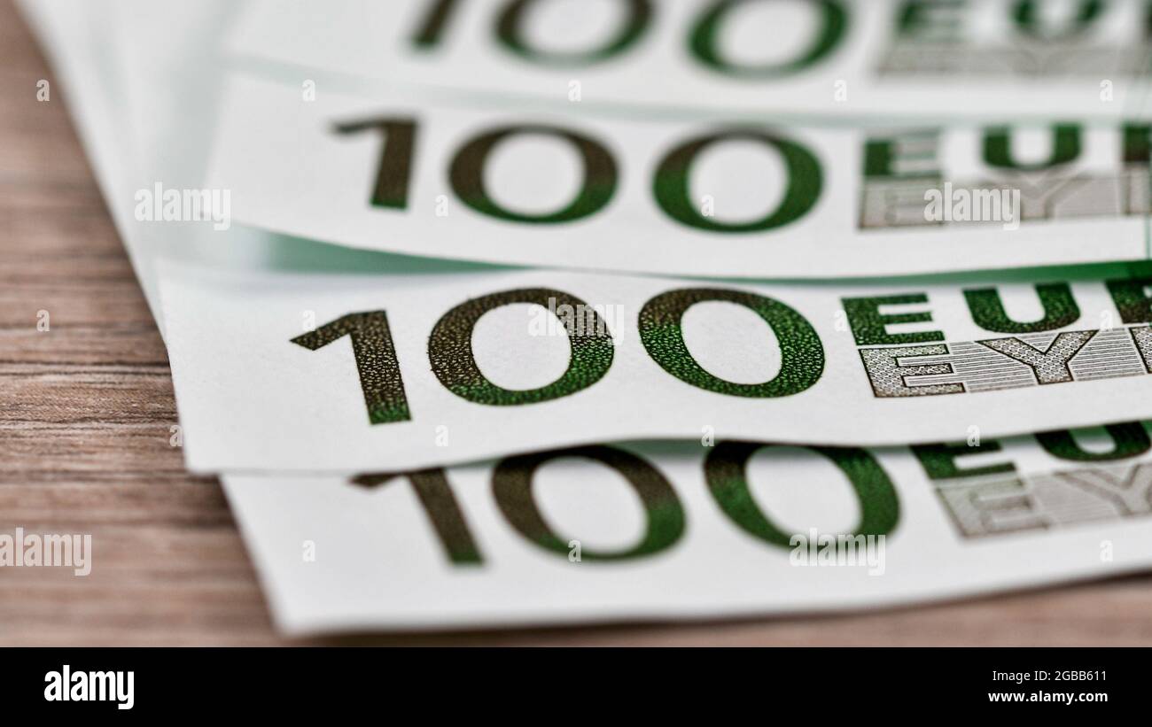 detail of a 100 euro banknote of the european community Stock Photo - Alamy