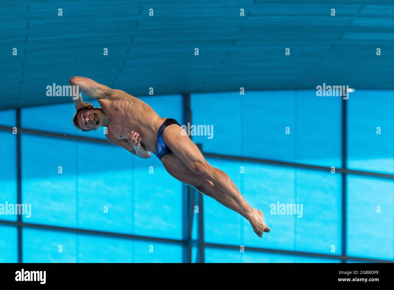 German diver Sascha Klein, twist, 10 m platform dive, European Diving ...