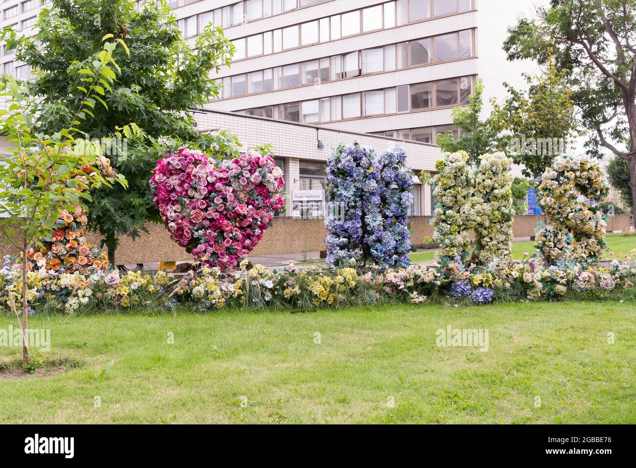 St thomas hospital i love nhs hi-res stock photography and images - Alamy