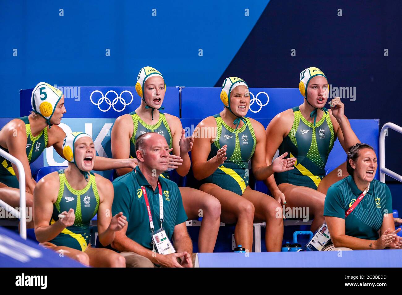 TOKYO, JAPAN - AUGUST 3: Elle Armit of Australia, Zoe Arancini of ...