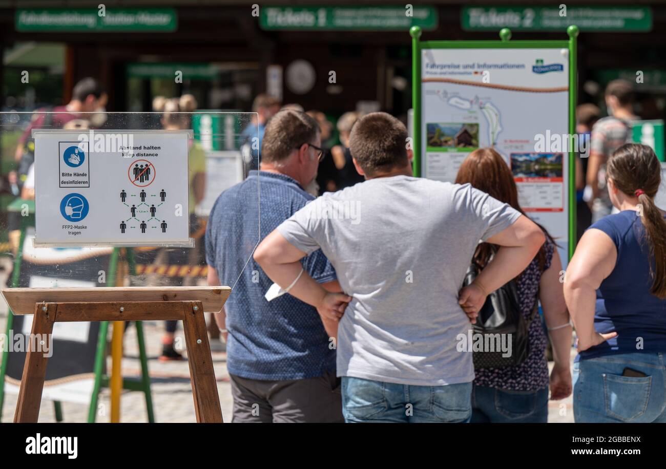 Berchtesgaden, Germany. 03rd Aug, 2021. Tourists stand at the jetty of ...