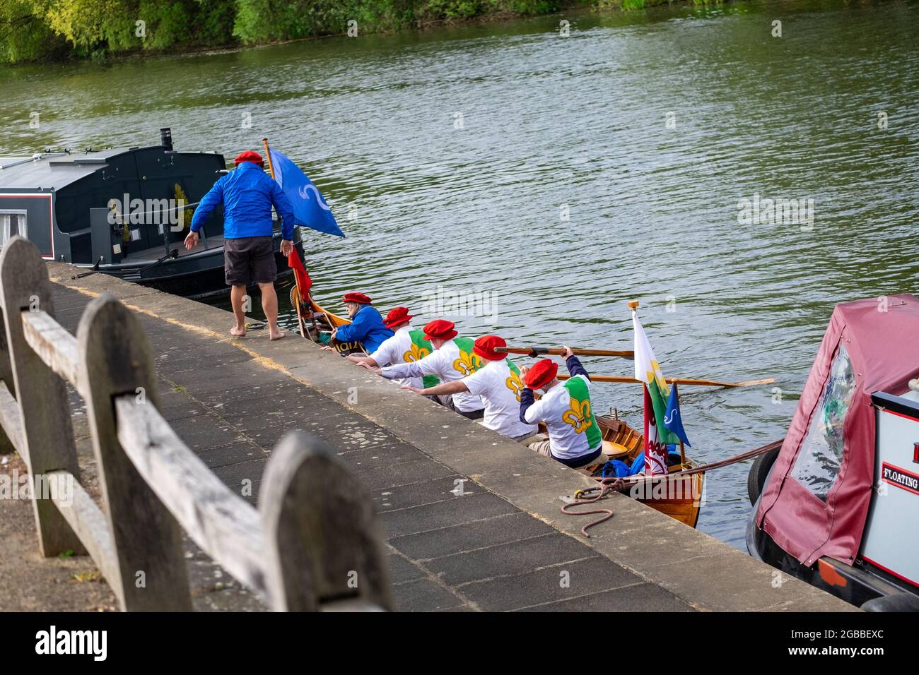 Tudor pull river thames Stock Photo - Alamy