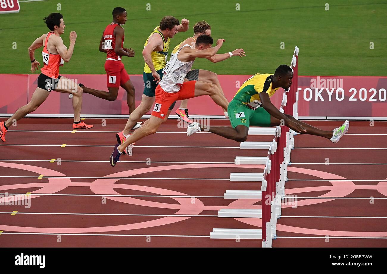 Tokyo, Japan. 3rd Aug, 2021. Hansle Parchment (1st R) of Jamaica ...
