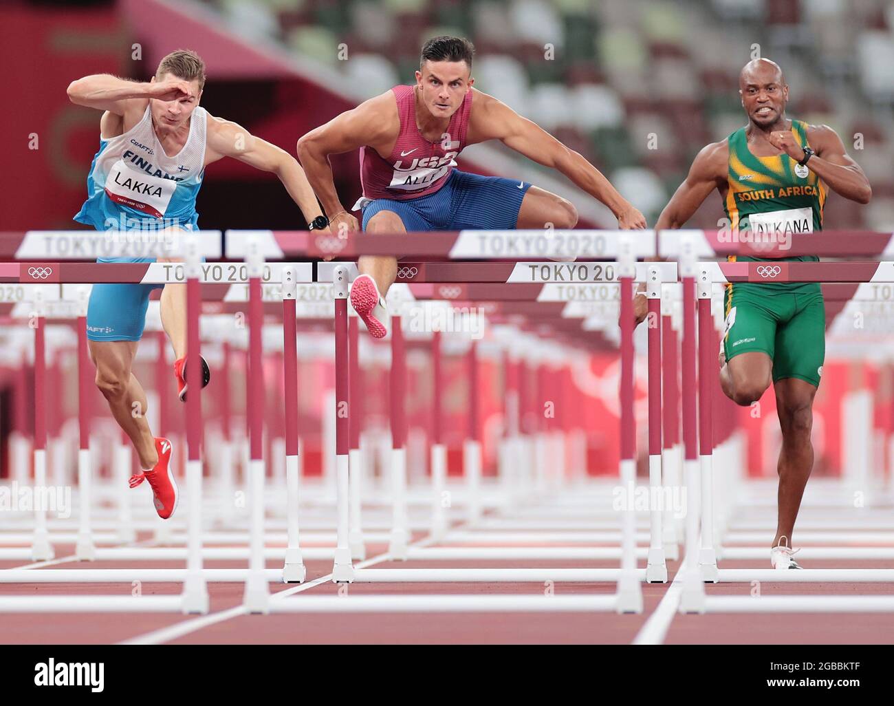 Tokyo, Japan. 3rd Aug, 2021. Devon Allen (C) of the United States ...