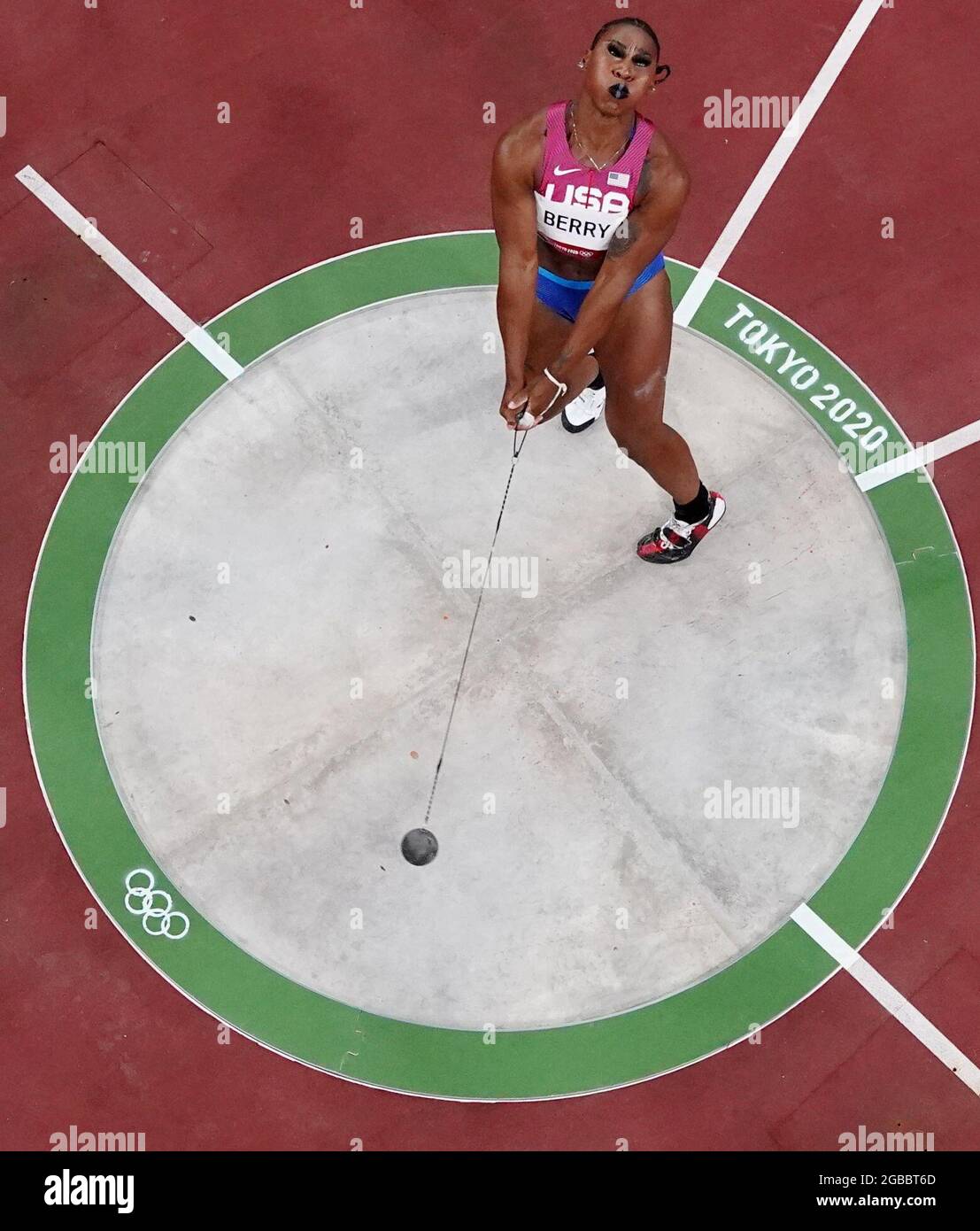 Gwen berry hammer hi-res stock photography and images - Alamy