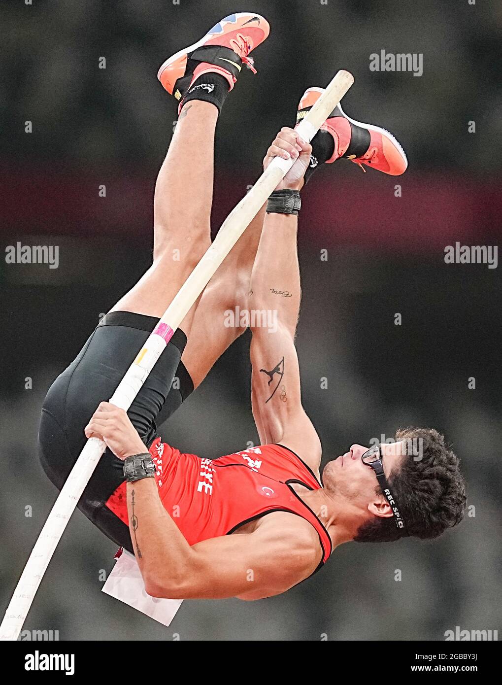 Tokyo, Japan. 03rd Aug, 2021. Athletics: Olympics, men's pole vault ...
