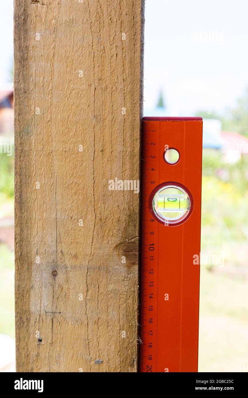 The concept of measuring the degree of inclination when building a ...