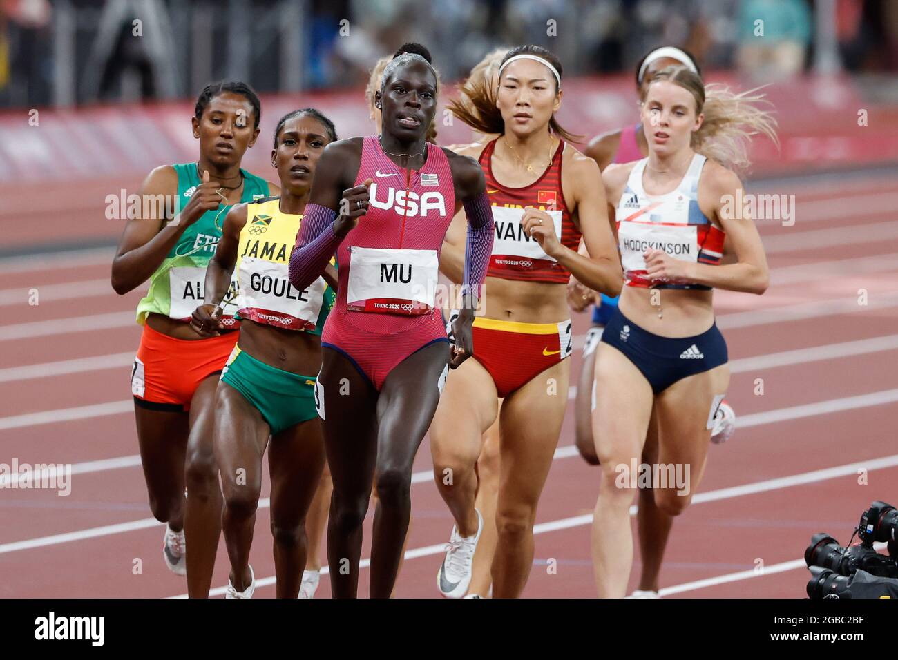 Womens 800m final hi-res stock photography and images - Alamy