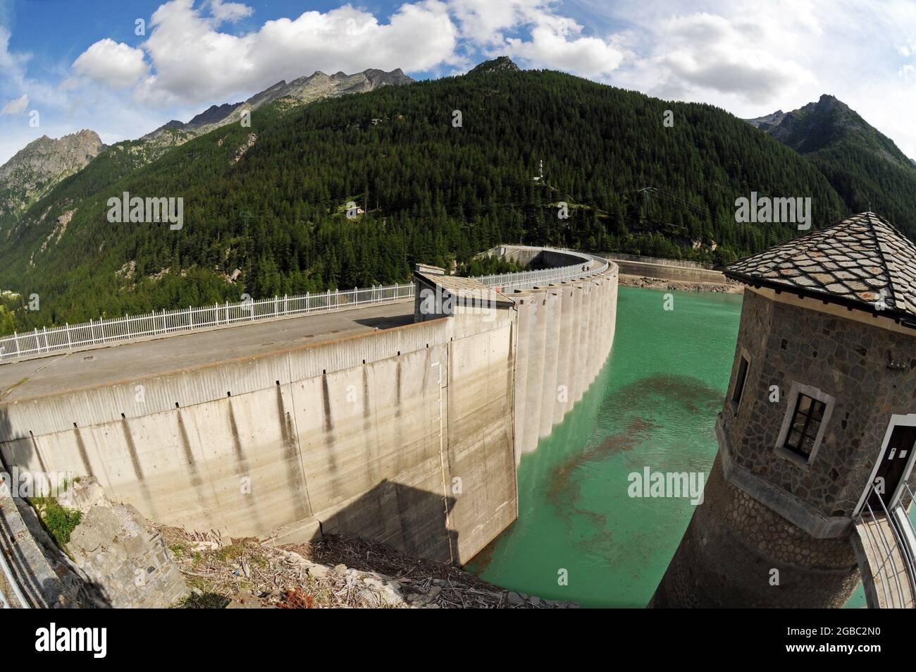 Lago di Ceresole Reale, in Piemonte Stock Photo - Alamy