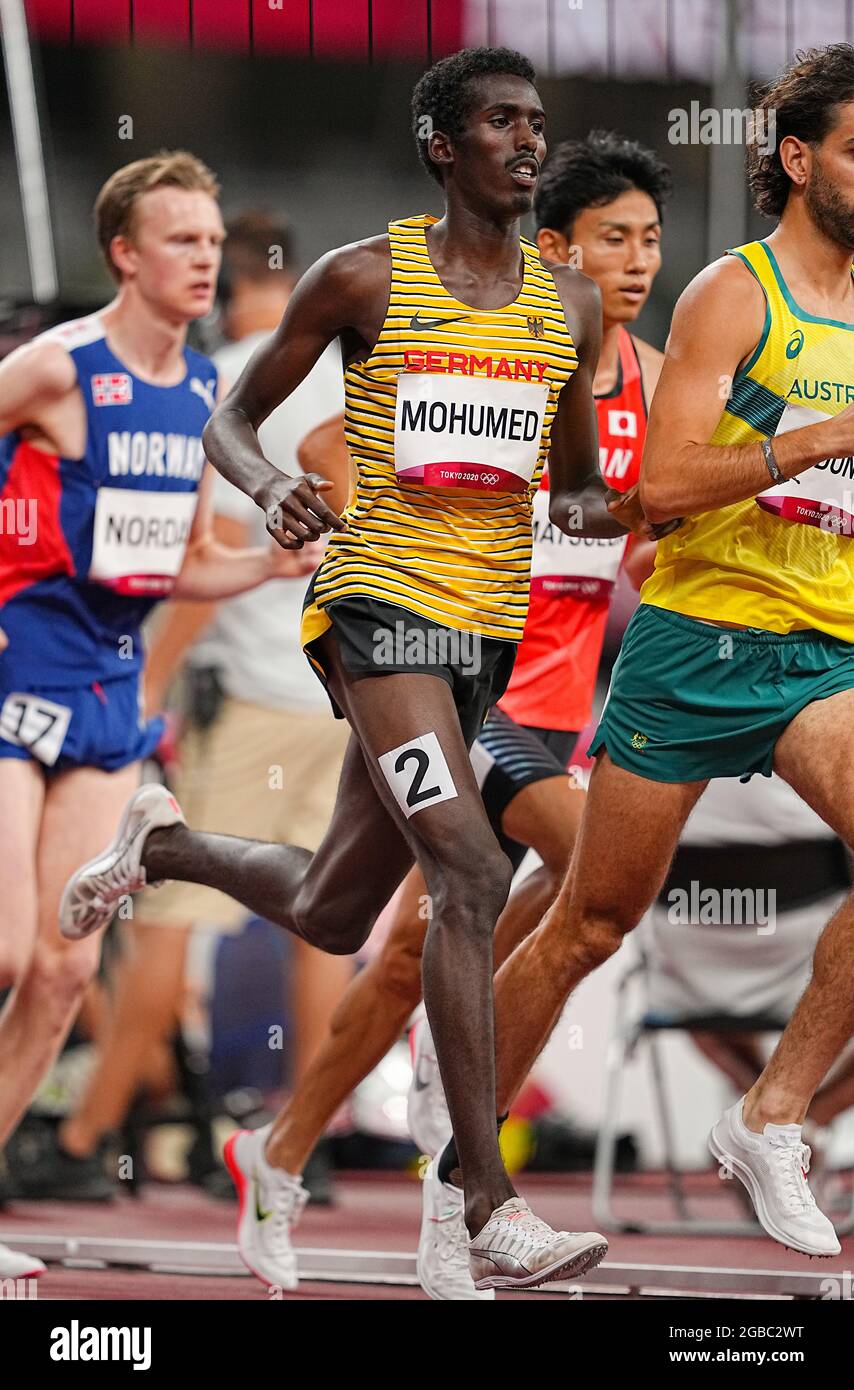 5000m heat hi-res stock photography and images - Alamy